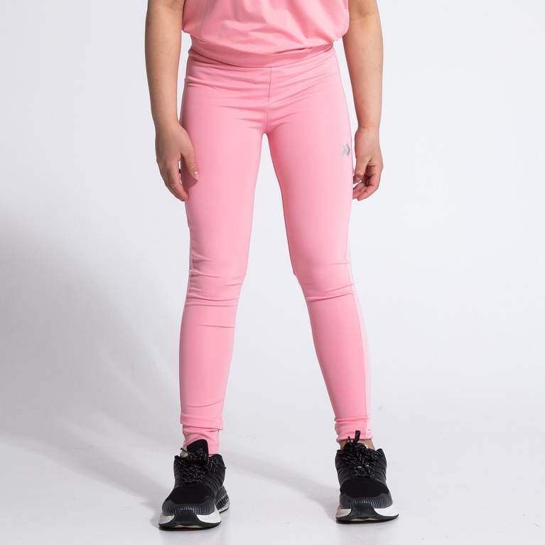 Tights, linnen och T-shirts för barn.