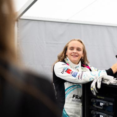 L.Brador - Isabell Rustad