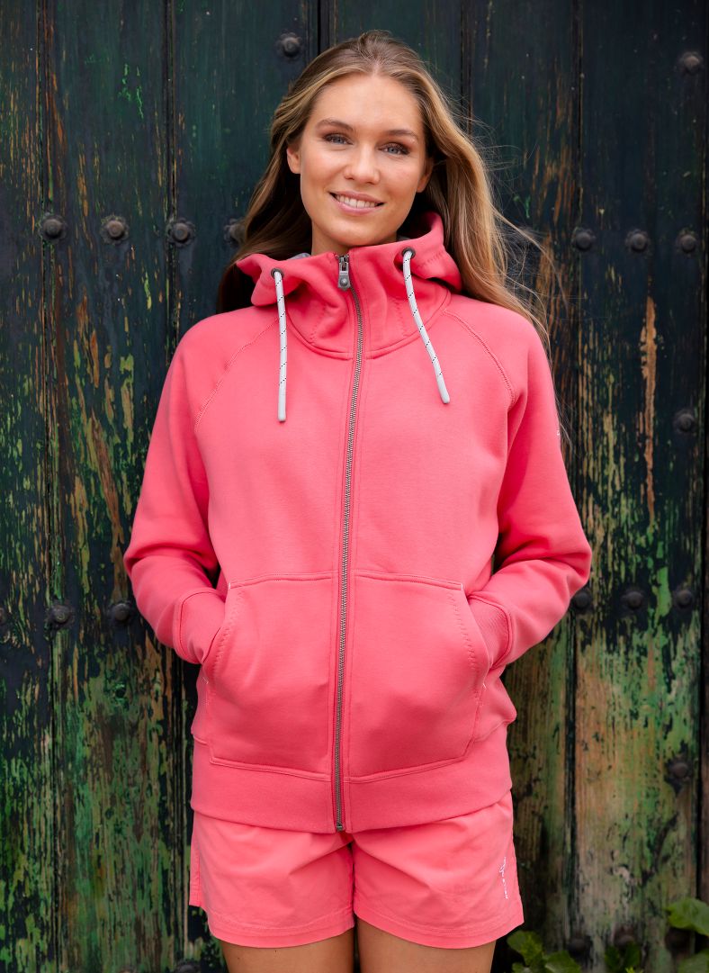 Hoodie Guide - Pelle P